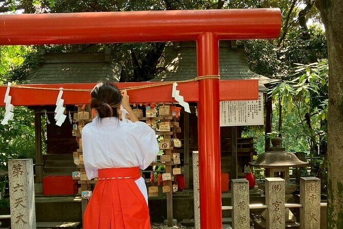 Kawasaki Shrine Experience: Miko & Shinto Priest Traditions - Key Points