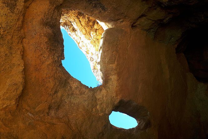 Kayak Algarve tour BENAGIL by Diamond tours - Authentic Experiences and Real-World Tips