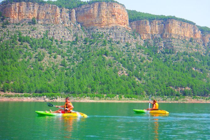 Kayak Routes In A Lake - Discovering Lake Arenós: A Natural and Cultural Gem