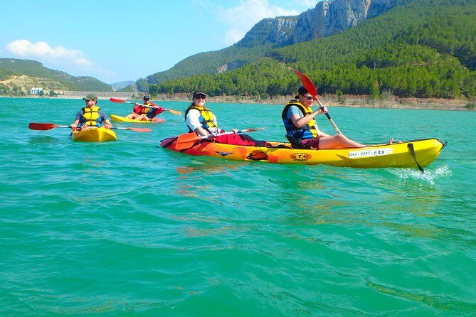 Kayak Routes In A Lake - What Does the Kayaking Itinerary Look Like?