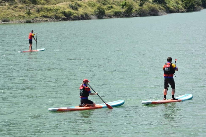 Kayak &SUP in Berat Lake, picnic lunch - Key Points