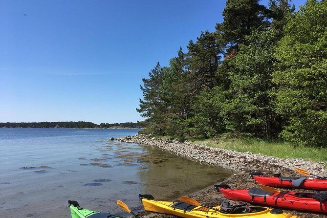 Kayak Tour in the Stockholm Archipelago with Lunch Meal - FAQs