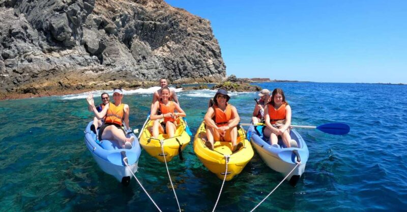 Kayaking and Snorkeling with Turtles - An Introduction to the Experience