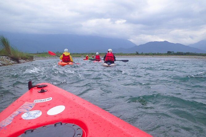 Kayaking on Hualien river (departure with minimum 4 ppl.) - Exploring the Hualien River Kayaking Tour: A Natural Escape