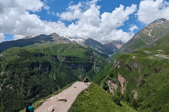 Kazbegi & Gudauri Private Full-Day Tour From Tbilisi - Authentic Experiences & Traveler Feedback