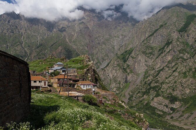 Kazbegi - Half Day Private Tour to Dariali Gorge & Waterfalls - Who Will Enjoy This Tour?