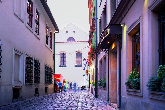 Kazimierz, Jewish Ghetto, Schindler's List story - Golf Cart Tour - FAQ