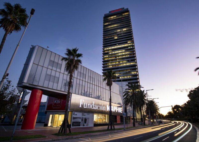 KBr Fundación MAPFRE Barcelona Photo Center - Key Points