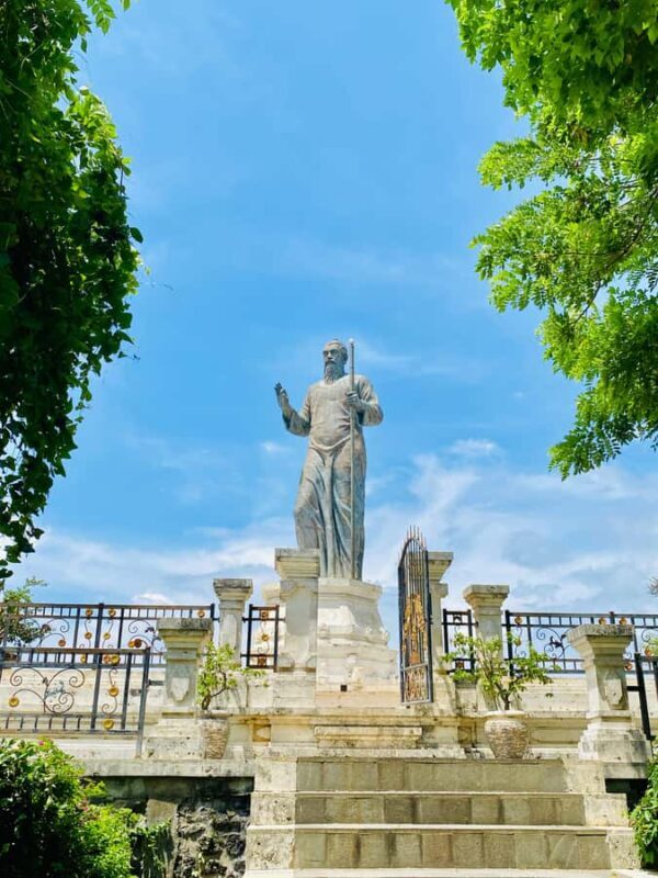 Kecak Fire Dance: Sacred Cliff Experience & Exclusive Beach - Who Will Enjoy This Tour?