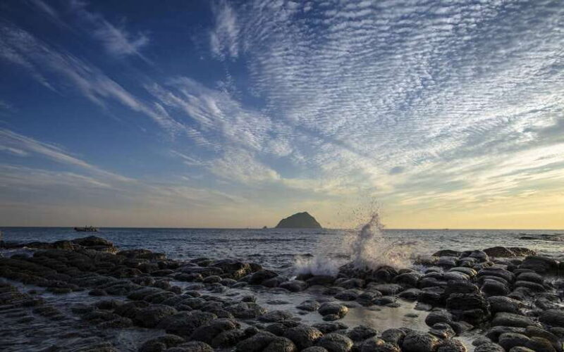 Keelung: Heping Island Geopark Entry Ticket - The Experience Compared to Other Taiwan Attractions