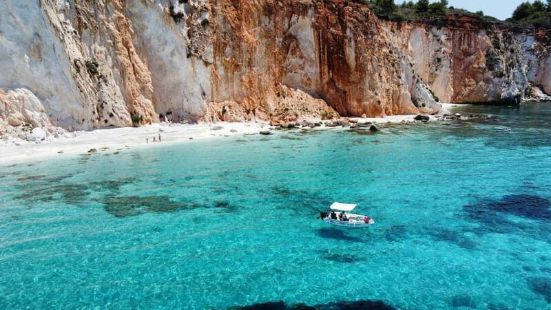 Kefalonia: Boat Rental (30HP Motorboat)-No License Required - Key Points