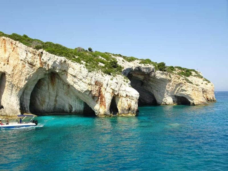 Kefalonia: Melissani & Drogarati Caves Day Trip with Lunch - What Sets This Tour Apart?