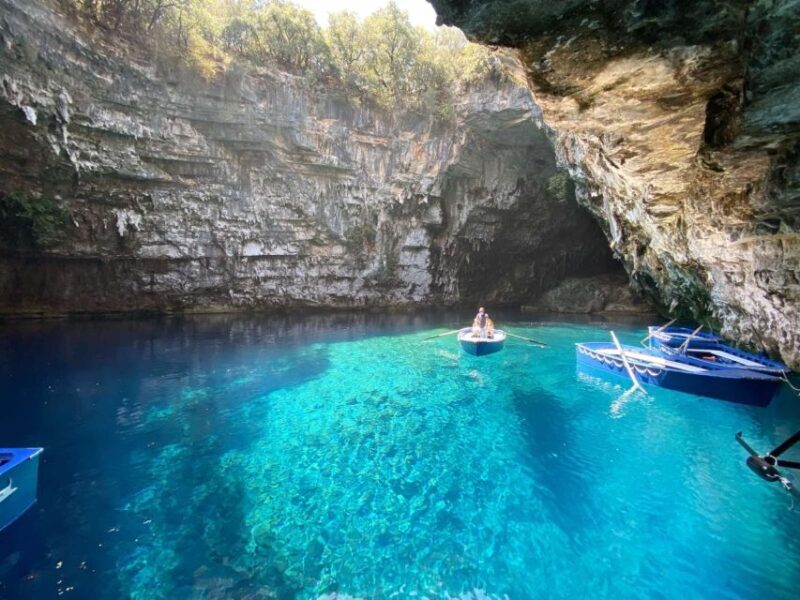Kefalonia: Melissani Lake, Drogarati Cave, & Myrtos Day Trip - An Honest Look at the Kefalonia: Melissani Lake, Drogarati Cave, & Myrtos Day Trip