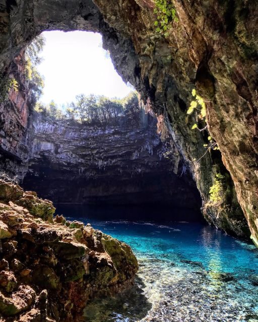 Kefalonia:Melissani Lake,Drogarati Cave & Antisamos Day Trip - Why This Tour Stands Out