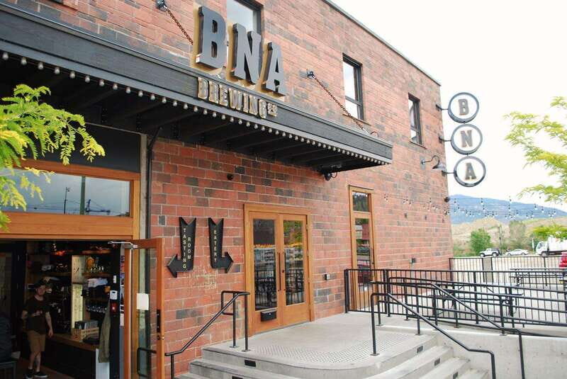 Kelowna: Craft Beer Hop Guided Tour - Key Points