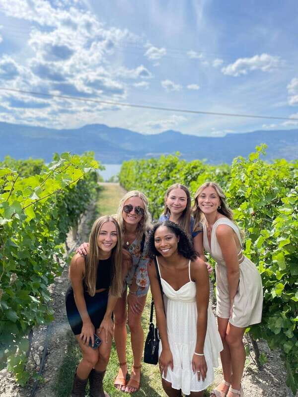 Kelowna: East Kelowna Full Day Guided Wine Tour - The Value of This Tour