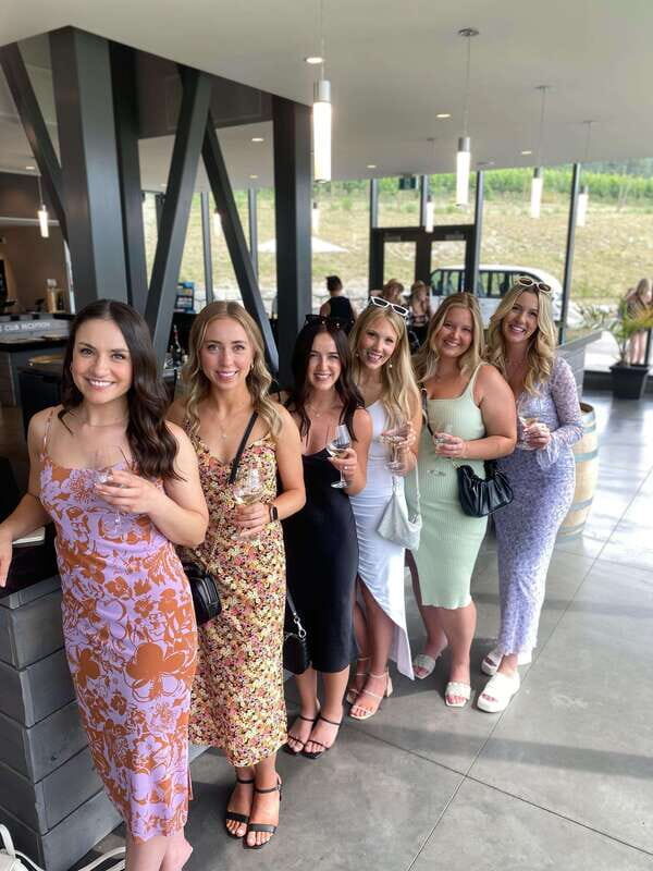 Kelowna: Lake Country Full Day Guided Wine Tour - FAQ