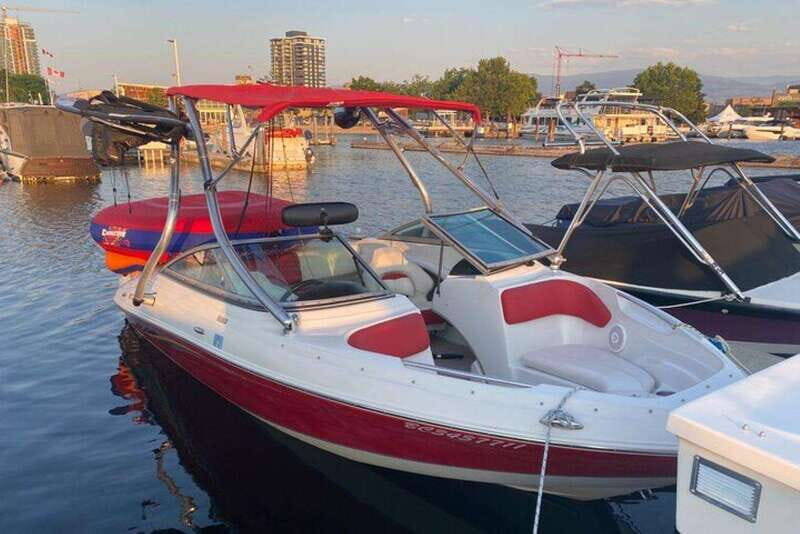 Kelowna: Tiki Party Yacht Rental - What’s Included and What to Expect