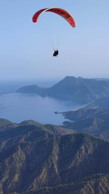 Kemer: Paragliding with Hotel Transfer & Cable Car - Who Should Consider This Experience?