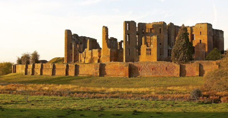 Kenilworth Castle and Elizabethan Garden Entry Ticket - Key Points