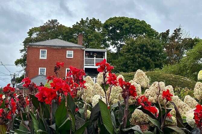 Kennebunkport, York and Portsmouth NH Private Tour - Stepping into Portsmouth’s Living History at Strawbery Banke Museum