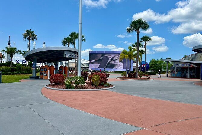 Kennedy Space Center Day Trip from Miami - A Detailed Look at the Kennedy Space Center Day Trip