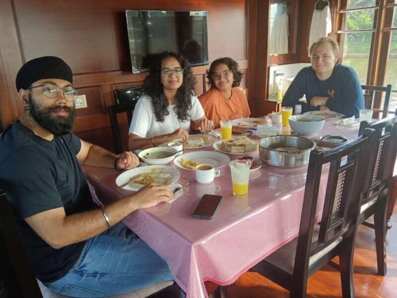 Kerala:- 03 Days Periyar and Alleppey Houseboat Cruise Tour - Introduction