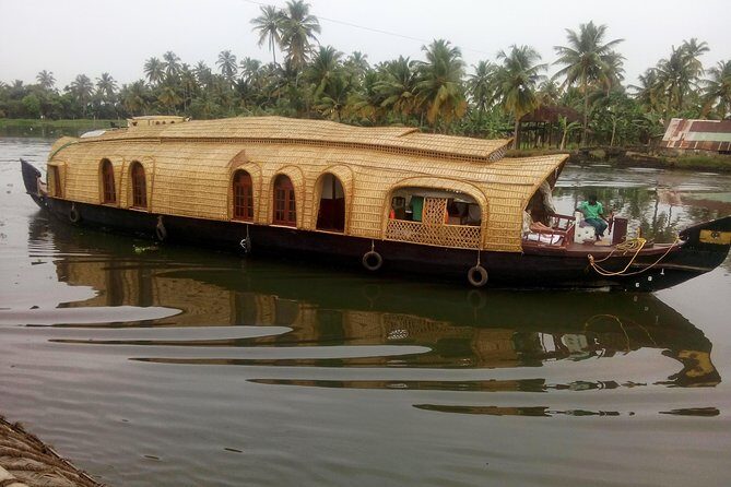 Kerala Backwater Cruise in Exclusive Water Taxi Explores Narrows - FAQs