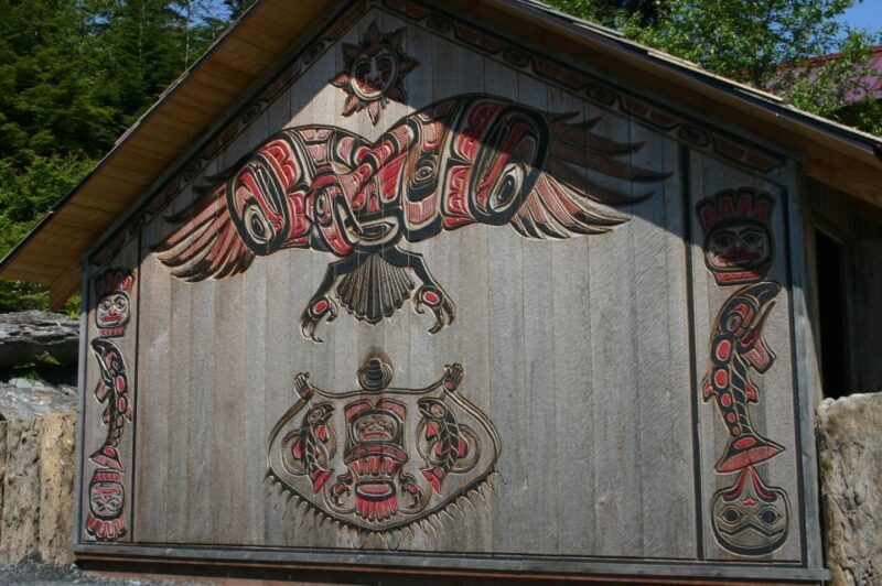 Ketchikan: Potlatch Park, City and Wildlife Private Van Tour - The Sum Up
