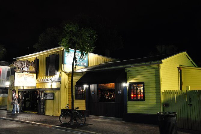 Key West Haunted Pub Crawl and Ghost Tour with Free T-Shirt - Exploring the Experience in Detail