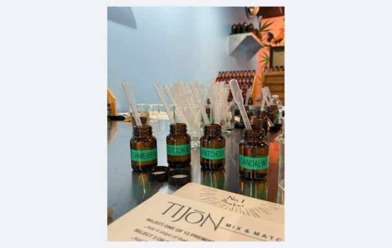 Key West: Perfume-Making Workshop with Champagne Toast - The Champagne Toast and VIP Goodies