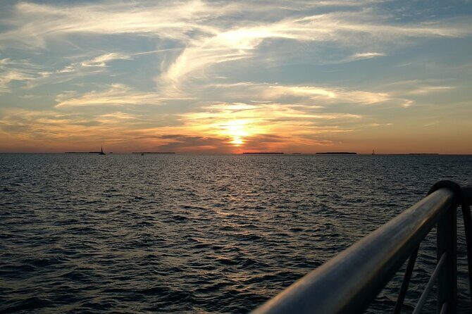 Key West: Smathers Beach & activities with a Sunset Catamaran & Open Bar - Final Thoughts