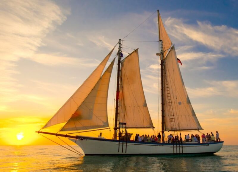 Key West: Windjammer Champagne Sunset Sail - The Experience and Crew