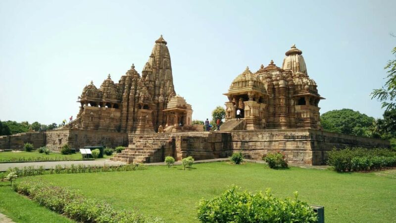 Khajuraho: Guided Day Tour with Entry Fees and Lunch - Highlights and potential drawbacks