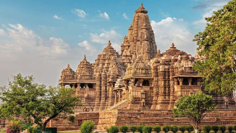 Khajuraho: Private Kamasutra Temples Day Tour with Guide - Who Would Benefit Most?