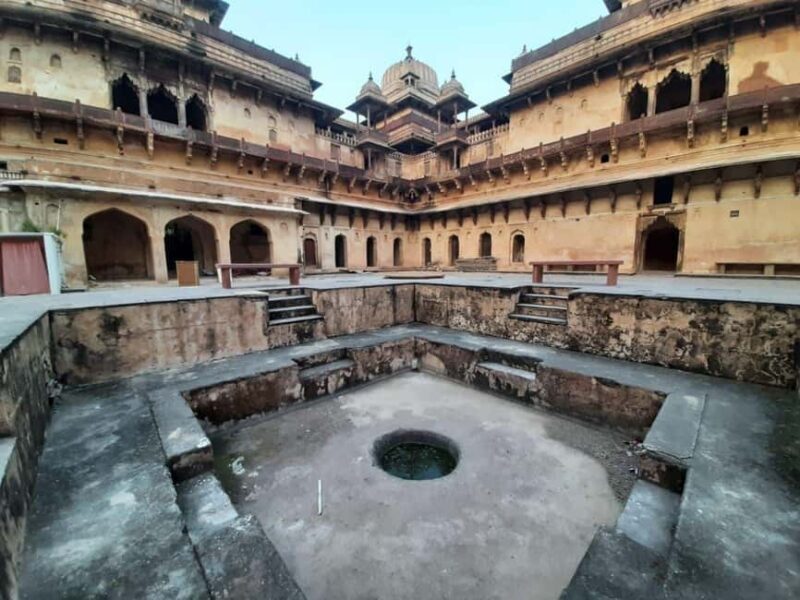 Khajuraho: Private Kamasutra Temples Day Tour with Lunch - Who Will Enjoy This Tour?