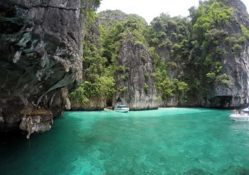 Khao Lak: Phi Phi & Bamboo Island Day Trip by Speedboat - FAQ