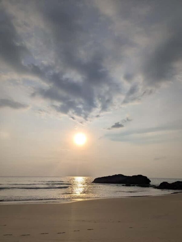 Khao Na Yak - Romantic Sunset Cruising. - What to Expect from the Khao Na Yak Sunset Tour