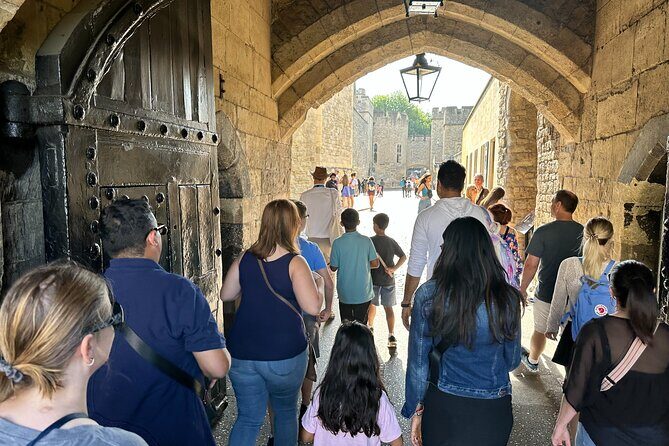 Kid-Friendly Tour: Tower of London and Tower Bridge Entry - Exploring Tower Bridge