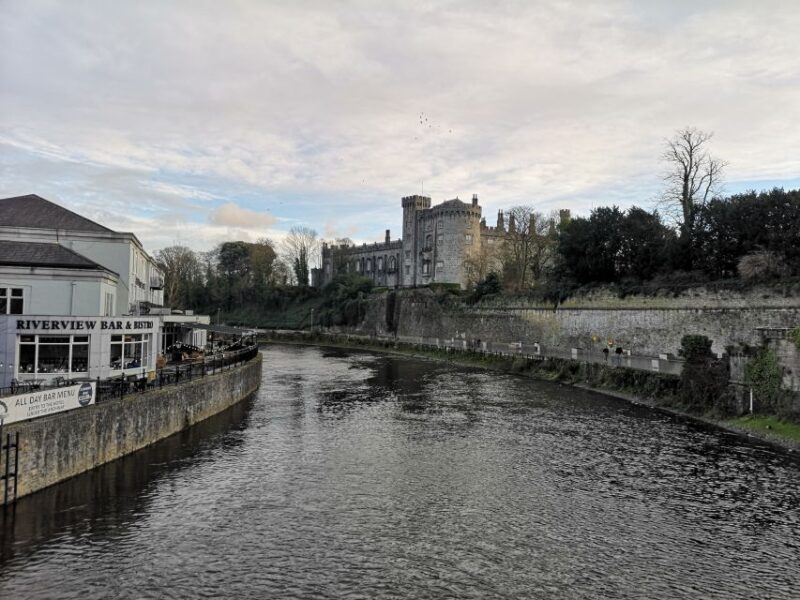 Kilkenny: Historical Highlights Walking Tour - Key Points