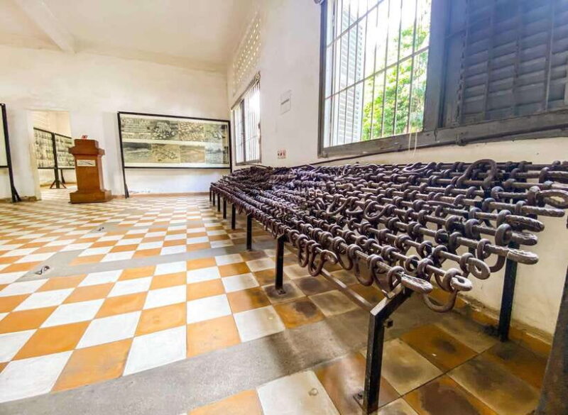 Killing Fields and Toul Sleng S21 Museum Half-Day Tours - Key Points