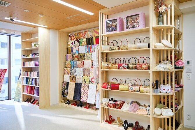 Kimono Dress experience in Asakusa - A Deep Dive into the Kimono Dressing Experience