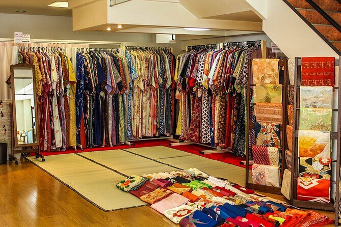 Kimono Walk and Tea ceremooy and sake in Historic Kitsuki Castle - Exploring Kitsuki: An Authentic Step Back in Time