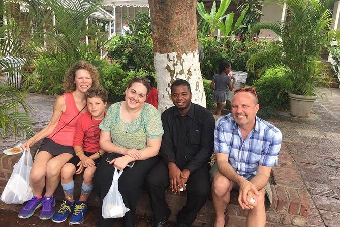 Kingston Airport pick-up - Key Points