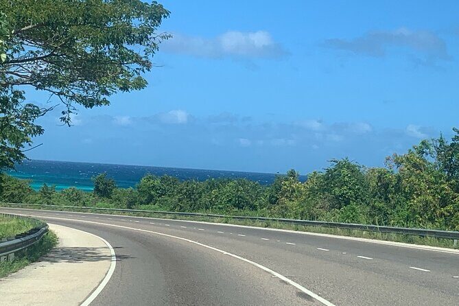 Kingston Airport Pick up/ Drop off (Norman Manley Int) - Who Is This Service Best For?