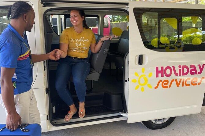 Kingston Airport Private Car to all hotels islandwide 1-3 pax - Key Points