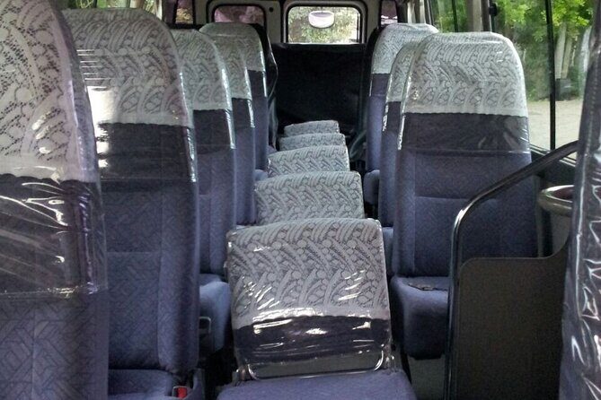 Kingston Airport Transfer to Ocho Rios - Key Points