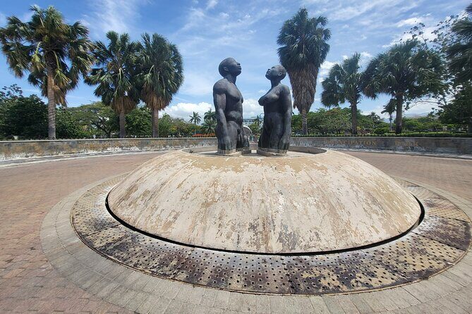 Kingston Cultural Tour Bob Marley Museum & Emancipation Park - Key Points