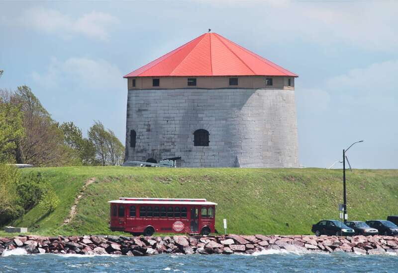 Kingston: Hop-On Hop-Off Trolley Tour - How the Kingston Trolley Tour Works