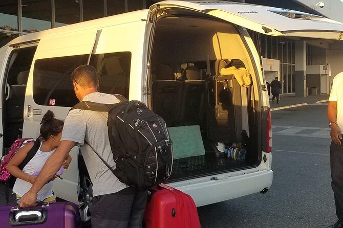 Kingston Round Trip Airport Transfers to Ocho Rios - FAQ